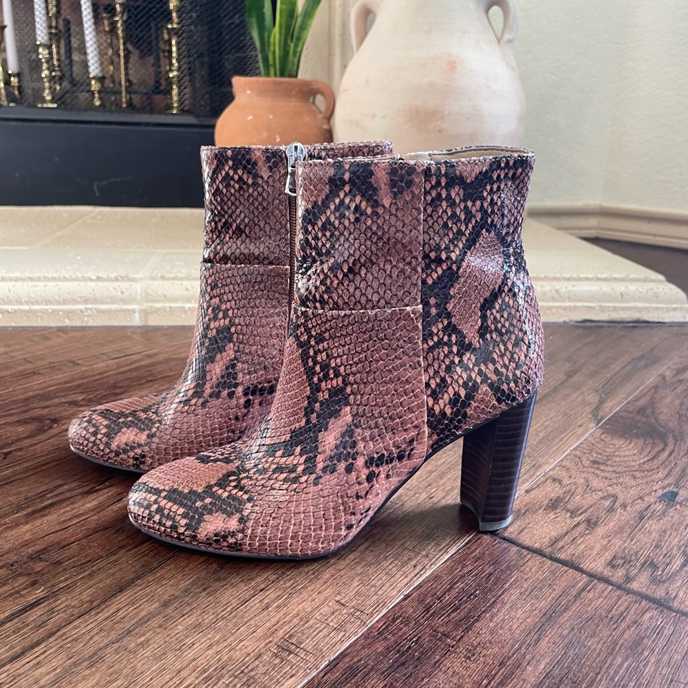 Ann Taylor Tallulah Snake Bootie - Gem